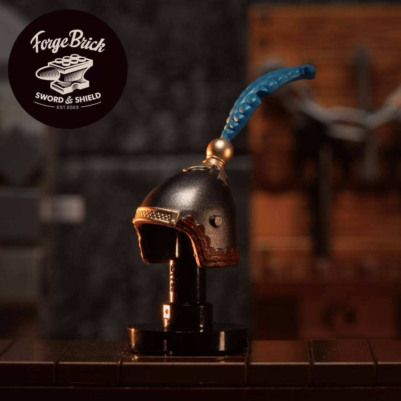 Bascinet with pattern(Feathers included)/花纹中盔（含羽毛） – Forgebrick